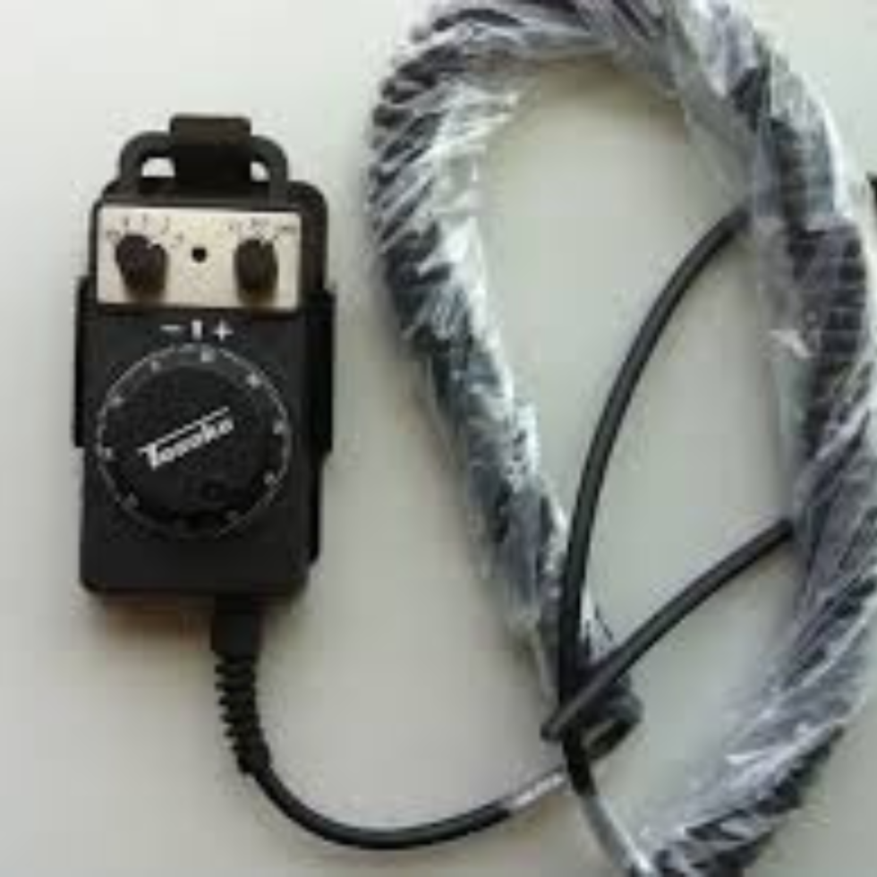 Precision Manual Pulse Generator for Accurate Control